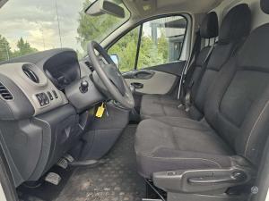 White Renault Trafic 2016 in Pakruojis, with an engine capacity of 1.60 L and mileage of 189 thousand km for 7200 €, photo 10 on AUTOMOTO.COM.LV