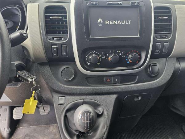 Balts Renault Trafic 2016 Pakruojis, ar dzinēja tilpumu 1.60 L un nobraukumu 189 tūkst. km par 7200 €, foto 10 vietnē AUTOMOTO.COM.LV