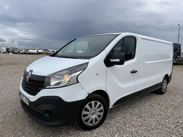 White Renault Trafic 2016 in Vilnius, with an engine capacity of 1.60 L and mileage of 476 thousand km for 4250 €, photo 2 on AUTOMOTO.COM.LV