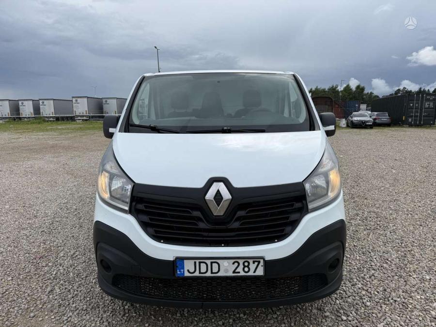 Balts Renault Trafic 2016 Viļņa, ar dzinēja tilpumu 1.60 L un nobraukumu 476 tūkst. km par 4250 €, foto 4 vietnē AUTOMOTO.COM.LV