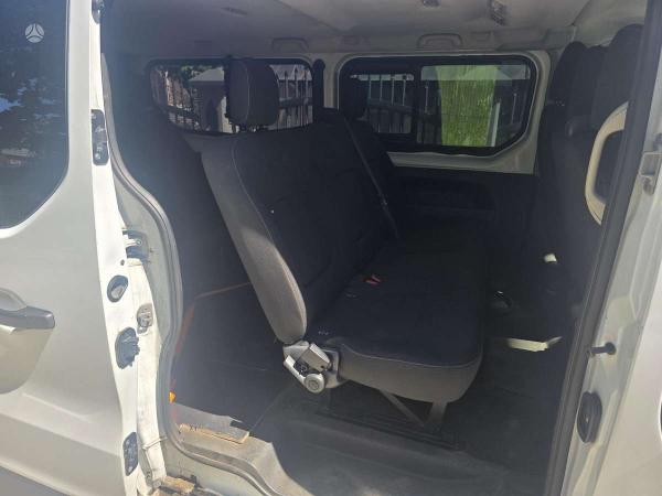 Balts Renault Trafic 2016 Tauragė, ar dzinēja tilpumu 1.60 L un nobraukumu 405 tūkst. km par 8000 €, foto 3 vietnē AUTOMOTO.COM.LV