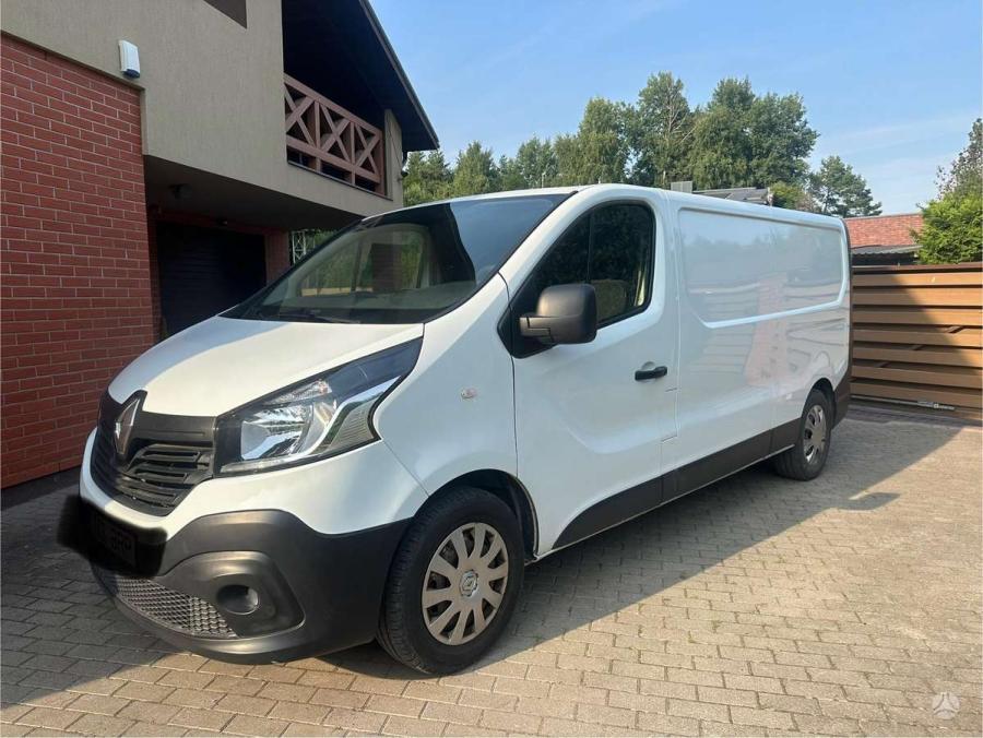 White Renault Trafic 2016 in Kaunas, with an engine capacity of 1.60 L and mileage of 162 thousand km for 9900 €, photo 1 on AUTOMOTO.COM.LV
