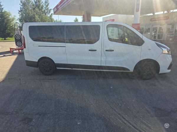 White Renault Trafic 2016 in Taurage, with an engine capacity of 1.60 L and mileage of 405 thousand km for 8000 €, photo 3 on AUTOMOTO.COM.LV