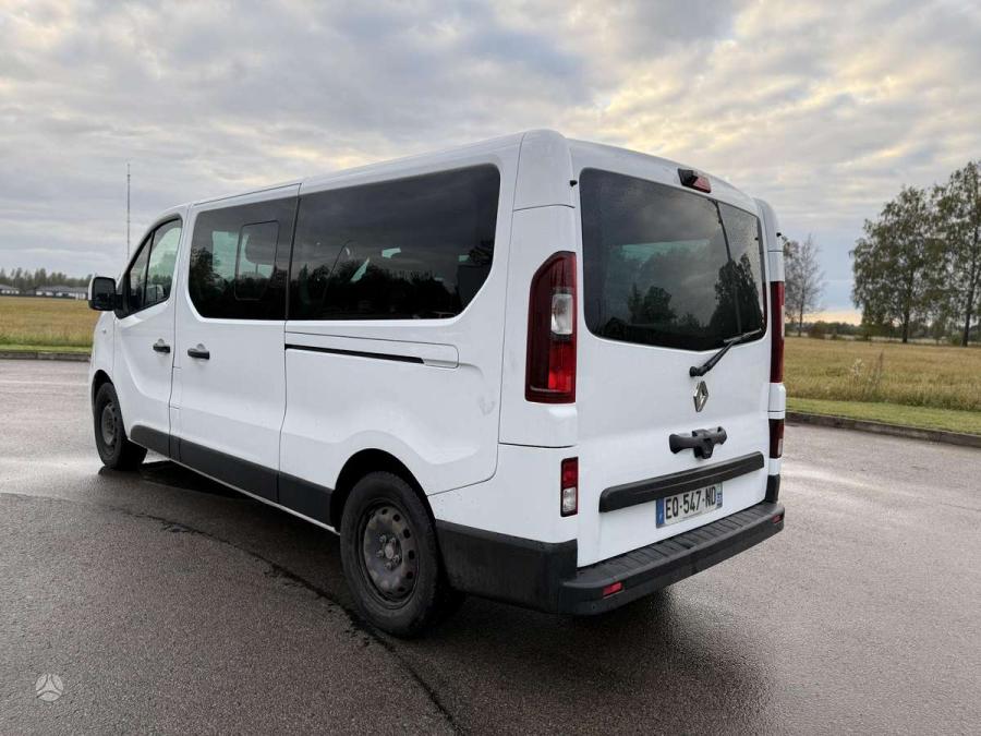 Balts Renault Trafic 2017 Tauragė, ar dzinēja tilpumu 1.60 L un nobraukumu 310 tūkst. km par 11400 €, foto 6 vietnē AUTOMOTO.COM.LV