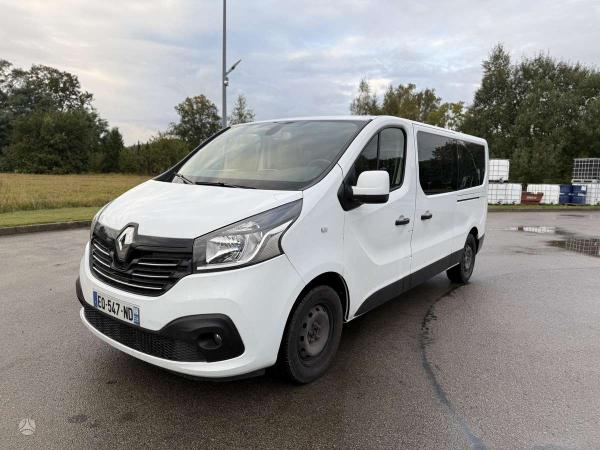 White Renault Trafic 2017 in Taurage, with an engine capacity of 1.60 L and mileage of 317 thousand km for 10900 €, photo 1 on AUTOMOTO.COM.LV