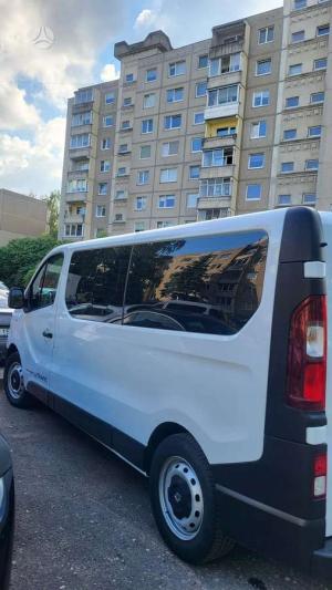 White Renault Trafic 2017 in Kaunas, with an engine capacity of 1.60 L and mileage of 97 thousand km for 13800 €, photo 3 on AUTOMOTO.COM.LV