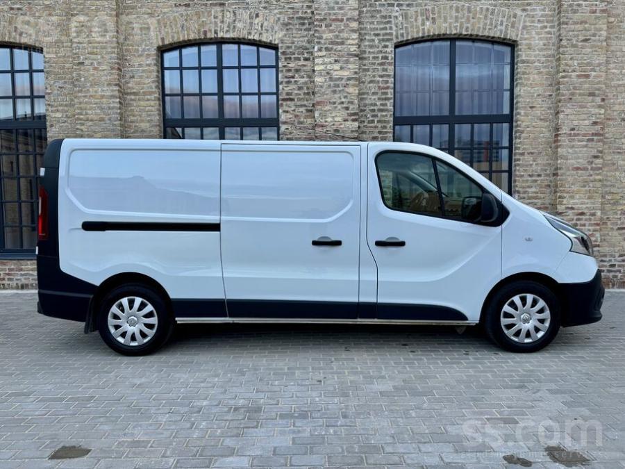 White Renault Trafic 2017 in Riga, with an engine capacity of 1.60 L and mileage of 199 thousand km for 7990 €, photo 7 on AUTOMOTO.COM.LV