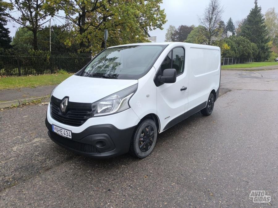 White Renault Trafic 2017 in Kaunas, with an engine capacity of 1.60 L and mileage of 294 thousand km for 5500 €, photo 1 on AUTOMOTO.COM.LV