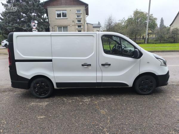 White Renault Trafic 2017 in Kaunas, with an engine capacity of 1.60 L and mileage of 294 thousand km for 5500 €, photo 6 on AUTOMOTO.COM.LV