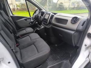 White Renault Trafic 2017 in Kaunas, with an engine capacity of 1.60 L and mileage of 294 thousand km for 5500 €, photo 14 on AUTOMOTO.COM.LV