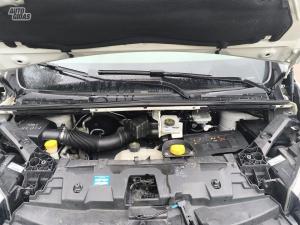 White Renault Trafic 2017 in Kaunas, with an engine capacity of 1.60 L and mileage of 294 thousand km for 5500 €, photo 16 on AUTOMOTO.COM.LV