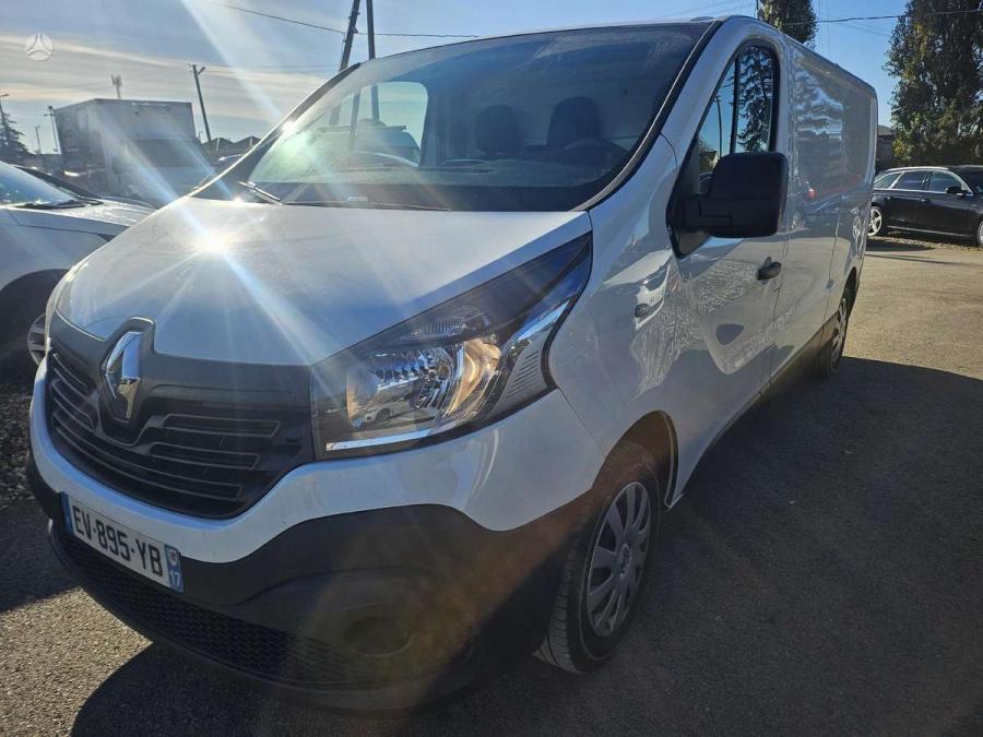 Balts Renault Trafic 2018 Tauragė, ar dzinēja tilpumu 1.60 L un nobraukumu 243 tūkst. km par 7200 €, foto 1 vietnē AUTOMOTO.COM.LV