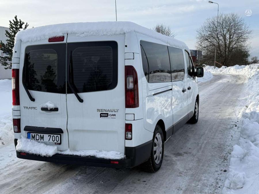 Balts Renault Trafic 2018 Klaipėda, ar dzinēja tilpumu 1.60 L un nobraukumu 302 tūkst. km par 10200 €, foto 3 vietnē AUTOMOTO.COM.LV
