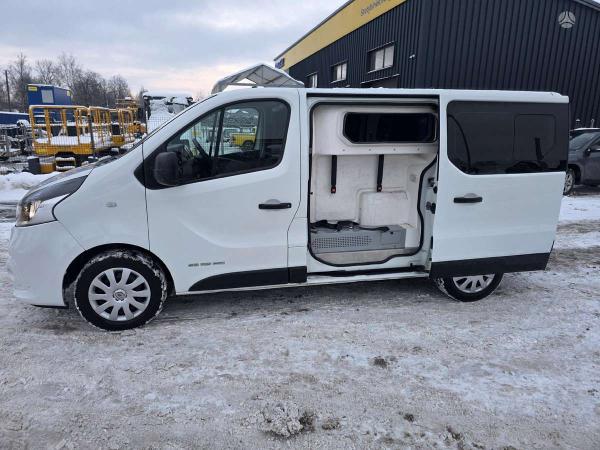 Balts Renault Trafic 2018 Tauragė, ar dzinēja tilpumu 1.60 L un nobraukumu 226 tūkst. km par 7700 €, foto 8 vietnē AUTOMOTO.COM.LV