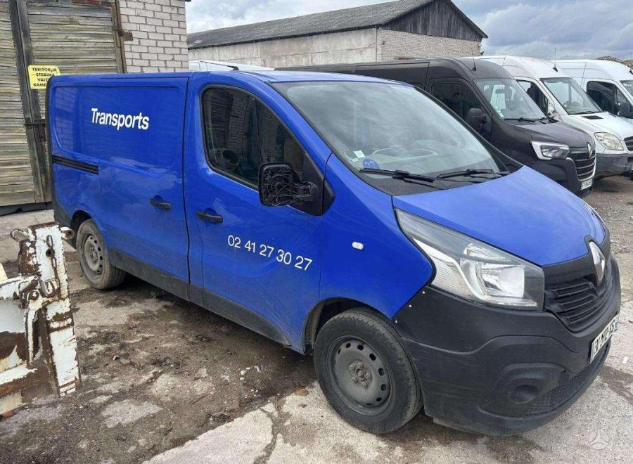 White Renault Trafic 2018 in Kaunas, with an engine capacity of 1.60 L and mileage of 300 thousand km for 2450 €, photo 4 on AUTOMOTO.COM.LV