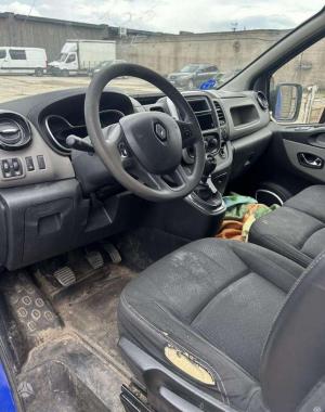 White Renault Trafic 2018 in Kaunas, with an engine capacity of 1.60 L and mileage of 300 thousand km for 2450 €, photo 8 on AUTOMOTO.COM.LV