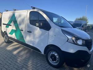 White Renault Trafic 2018 in Taurage, with an engine capacity of 1.60 L and mileage of 209 thousand km for 7200 €, photo  on AUTOMOTO.COM.LV