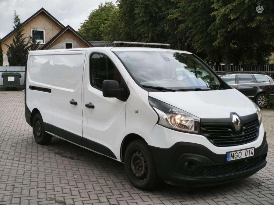 White Renault Trafic 2018 in Vilnius, with an engine capacity of 1.60 L and mileage of 195 thousand km for 9317 €, photo 12 on AUTOMOTO.COM.LV