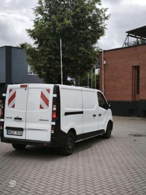 White Renault Trafic 2018 in Vilnius, with an engine capacity of 1.60 L and mileage of 195 thousand km for 9317 €, photo 13 on AUTOMOTO.COM.LV