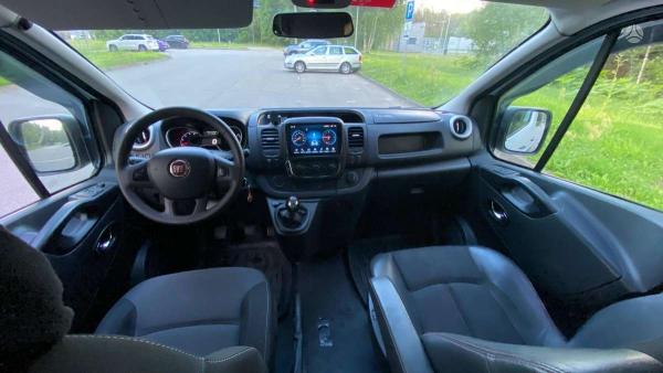White Renault Trafic 2018 in Visaginas, with an engine capacity of 1.60 L and mileage of 294 thousand km for 14600 €, photo 9 on AUTOMOTO.COM.LV