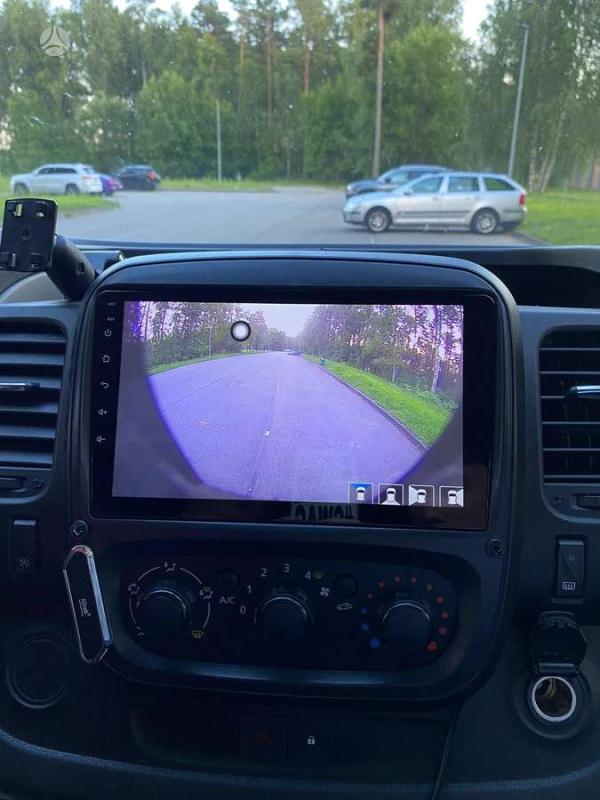 White Renault Trafic 2018 in Visaginas, with an engine capacity of 1.60 L and mileage of 294 thousand km for 14600 €, photo 10 on AUTOMOTO.COM.LV