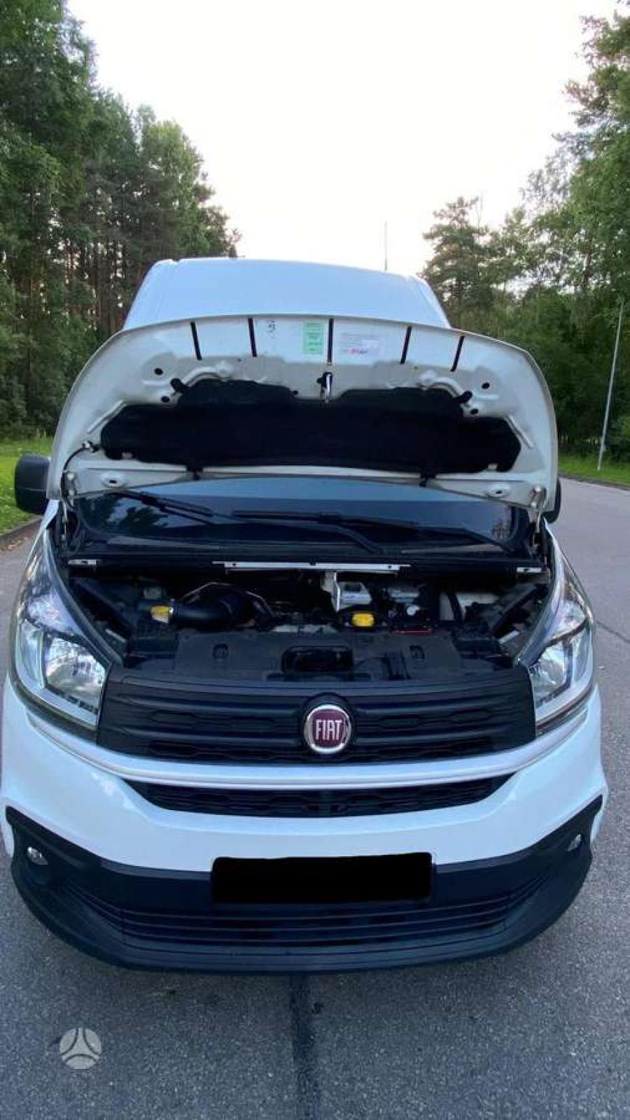 White Renault Trafic 2018 in Visaginas, with an engine capacity of 1.60 L and mileage of 294 thousand km for 14600 €, photo 13 on AUTOMOTO.COM.LV