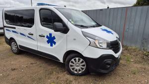 White Renault Trafic 2018 in Taurage, with an engine capacity of 1.60 L and mileage of 271 thousand km for 6700 €, photo 8 on AUTOMOTO.COM.LV