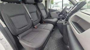 White Renault Trafic 2018 in Taurage, with an engine capacity of 1.60 L and mileage of 271 thousand km for 6700 €, photo 25 on AUTOMOTO.COM.LV
