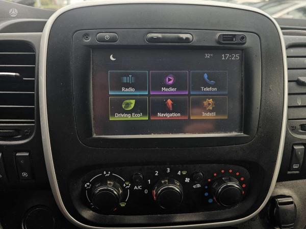 Balts Renault Trafic 2018 Pakruojis, ar dzinēja tilpumu 1.60 L un nobraukumu 167 tūkst. km par 7900 €, foto 9 vietnē AUTOMOTO.COM.LV