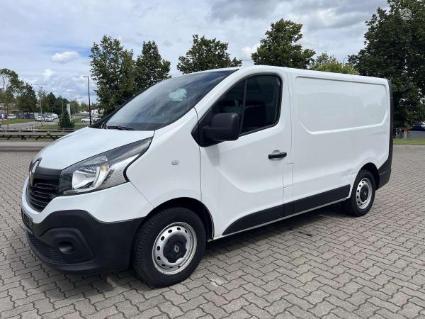 White Renault Trafic 2018 in Alytus, with an engine capacity of 1.60 L and mileage of 96 thousand km for 9559 €, photo 1 on AUTOMOTO.COM.LV