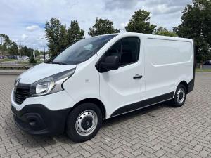 White Renault Trafic 2018 in Alytus, with an engine capacity of 1.60 L and mileage of 96 thousand km for 9559 €, photo  on AUTOMOTO.COM.LV
