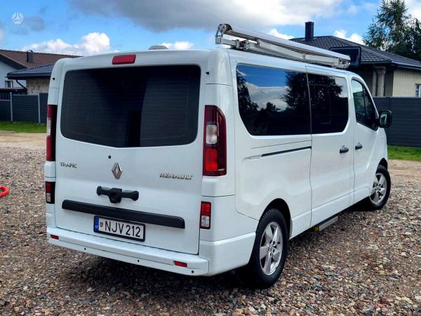 Balts Renault Trafic 2018 Viļņa, ar dzinēja tilpumu 1.60 L un nobraukumu 97 tūkst. km par 14750 €, foto 4 vietnē AUTOMOTO.COM.LV