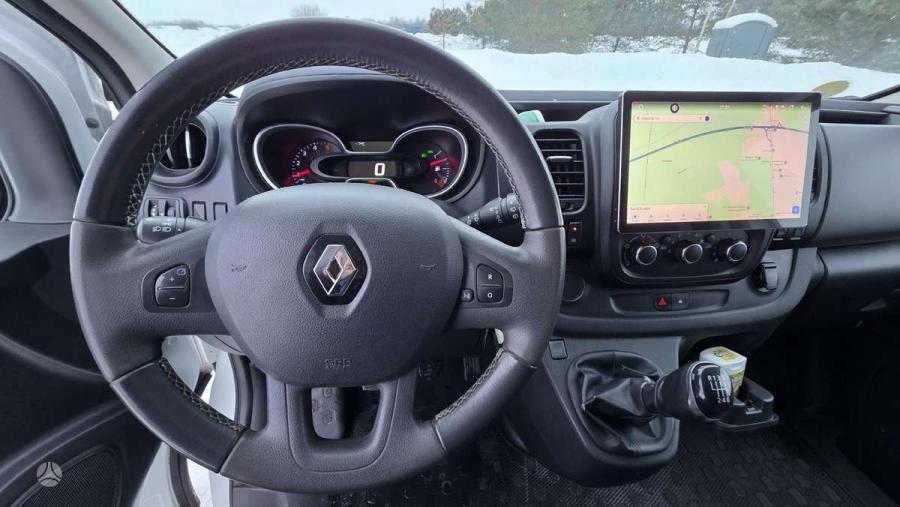 White Renault Trafic 2019 in Klaipeda, with an engine capacity of 2.00 L and mileage of 285 thousand km for 15690 €, photo 3 on AUTOMOTO.COM.LV