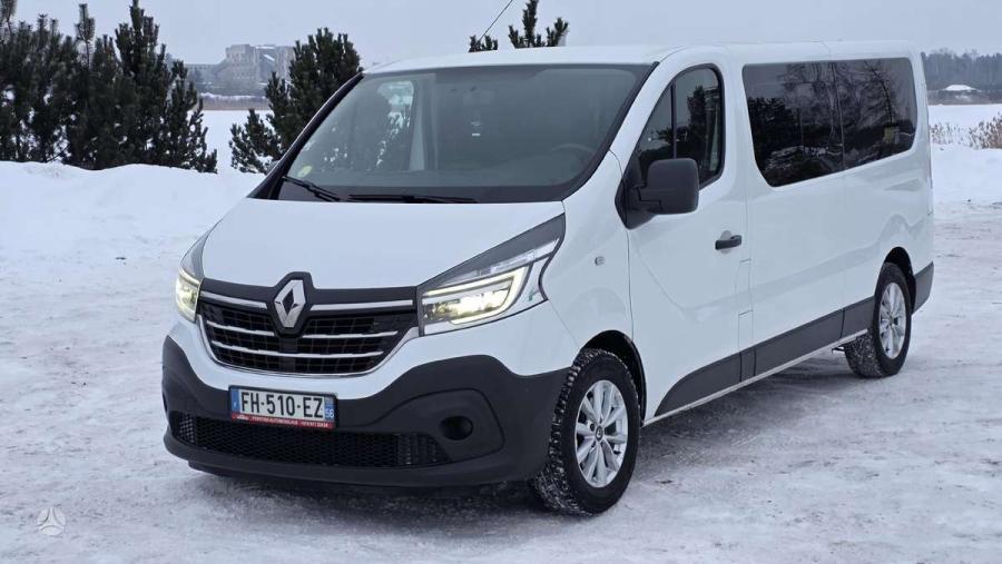 White Renault Trafic 2019 in Klaipeda, with an engine capacity of 2.00 L and mileage of 285 thousand km for 15690 €, photo 6 on AUTOMOTO.COM.LV