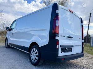 White Renault Trafic 2019 in Siauliai, with an engine capacity of 1.60 L and mileage of 357 thousand km for 7500 €, photo 8 on AUTOMOTO.COM.LV