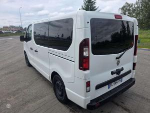 White Renault Trafic 2019 in Taurage, with an engine capacity of 1.60 L and mileage of 215 thousand km for 8000 €, photo 5 on AUTOMOTO.COM.LV