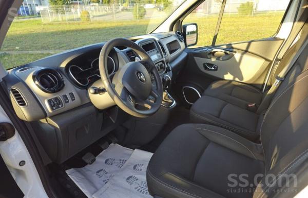 Renault Trafic 2019 in Liepaja on AUTOMOTO.COM.LV White Renault Trafic 2019 in Liepaja, with an engine capacity of 1.60 L and mileage of 216 thousand km for 8950 €, photo 8 on AUTOMOTO.COM.LV