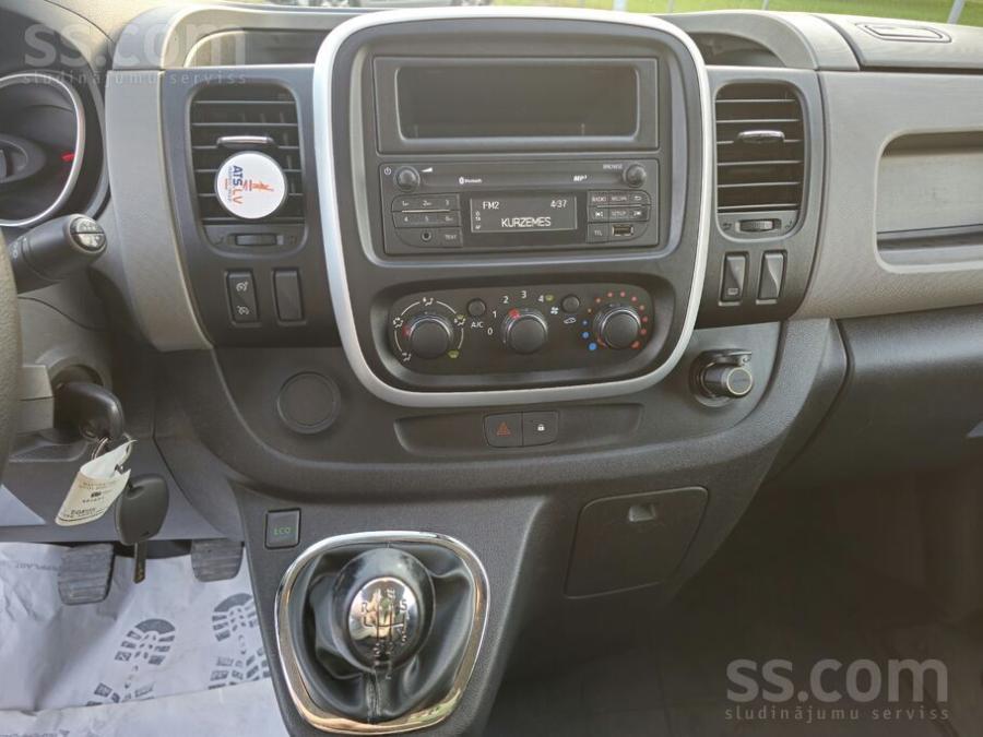 Balts Renault Trafic 2019 Liepāja, ar dzinēja tilpumu 1.60 L un nobraukumu 216 tūkst. km par 8950 €, foto 22 vietnē AUTOMOTO.COM.LV