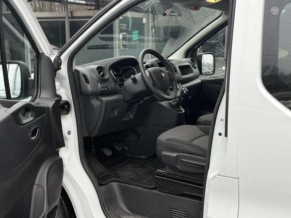 Balts Renault Trafic 2020 Kauņa, ar dzinēja tilpumu 2.00 L un nobraukumu 117 tūkst. km par 16500 €, foto 7 vietnē AUTOMOTO.COM.LV