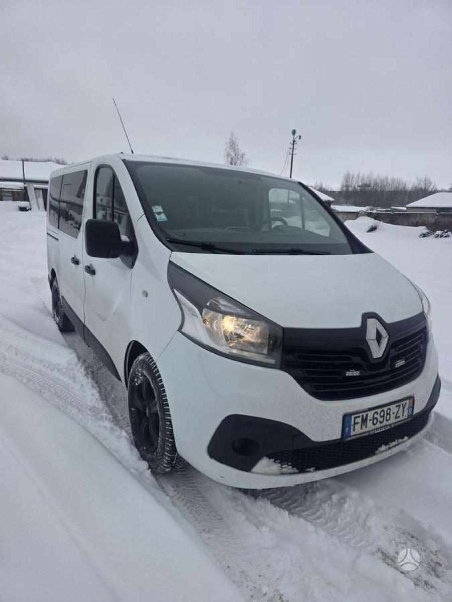 White Renault Trafic 2020 in Utena, with an engine capacity of 1.60 L and mileage of 360 thousand km for 8900 €, photo 2 on AUTOMOTO.COM.LV