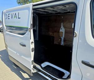 Balts Renault Trafic 2020 Tauragė, ar dzinēja tilpumu 2.00 L un nobraukumu 262 tūkst. km par 9438 €, foto 14 vietnē AUTOMOTO.COM.LV