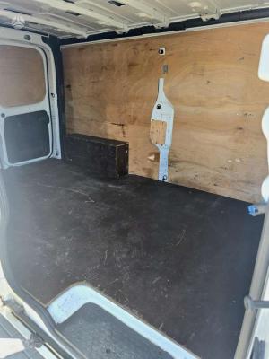 Balts Renault Trafic 2020 Tauragė, ar dzinēja tilpumu 2.00 L un nobraukumu 262 tūkst. km par 9438 €, foto 23 vietnē AUTOMOTO.COM.LV