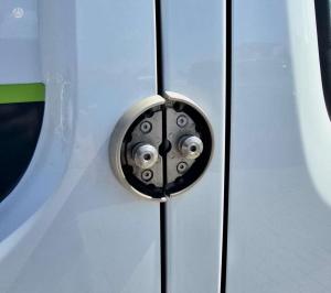Balts Renault Trafic 2020 Tauragė, ar dzinēja tilpumu 2.00 L un nobraukumu 262 tūkst. km par 9438 €, foto 26 vietnē AUTOMOTO.COM.LV
