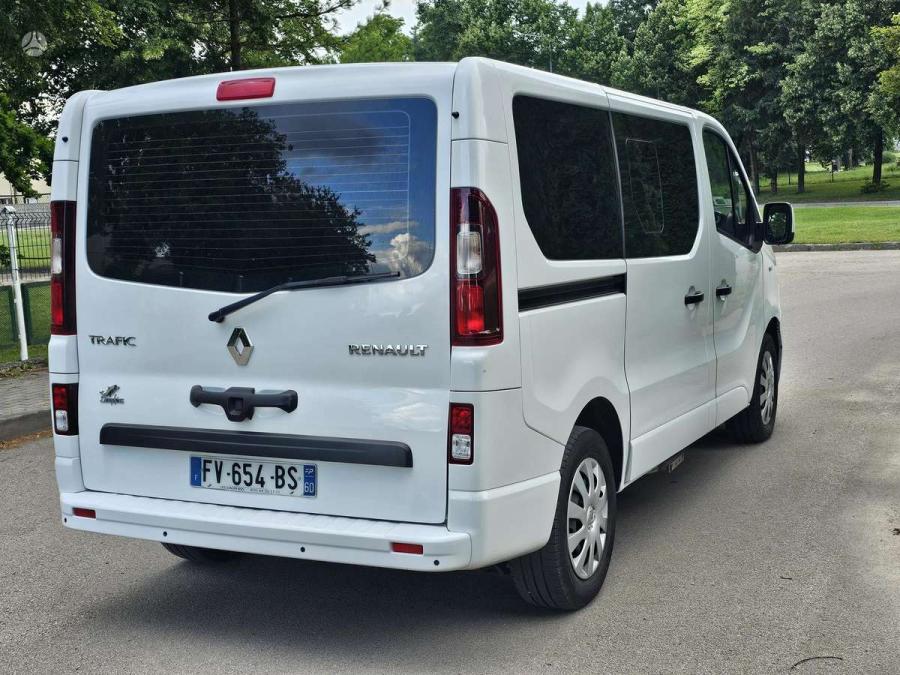 Balts Renault Trafic 2020 Tauragė, ar dzinēja tilpumu 2.00 L un nobraukumu 157 tūkst. km par 12500 €, foto 11 vietnē AUTOMOTO.COM.LV