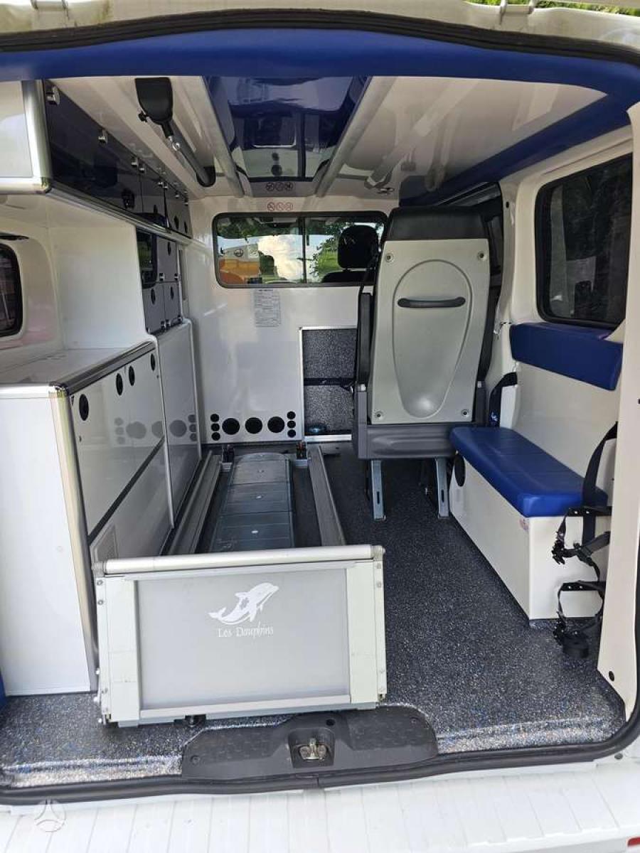 Balts Renault Trafic 2020 Tauragė, ar dzinēja tilpumu 2.00 L un nobraukumu 157 tūkst. km par 12500 €, foto 20 vietnē AUTOMOTO.COM.LV