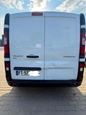 White Renault Trafic 2020 in Kaunas, with an engine capacity of 2.00 L and mileage of 272 thousand km for 5750 €, photo 4 on AUTOMOTO.COM.LV