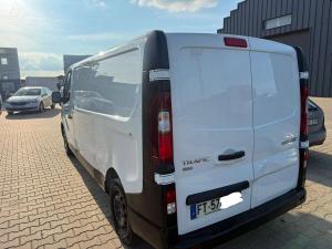 White Renault Trafic 2020 in Kaunas, with an engine capacity of 2.00 L and mileage of 272 thousand km for 5750 €, photo 5 on AUTOMOTO.COM.LV