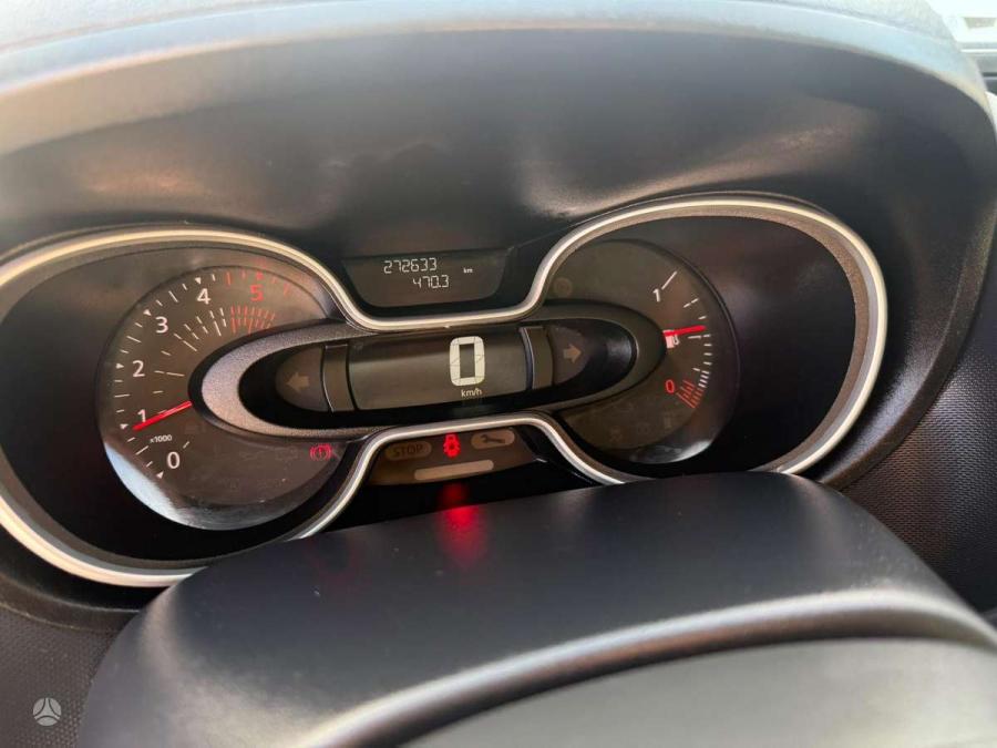 White Renault Trafic 2020 in Kaunas, with an engine capacity of 2.00 L and mileage of 272 thousand km for 5750 €, photo 12 on AUTOMOTO.COM.LV