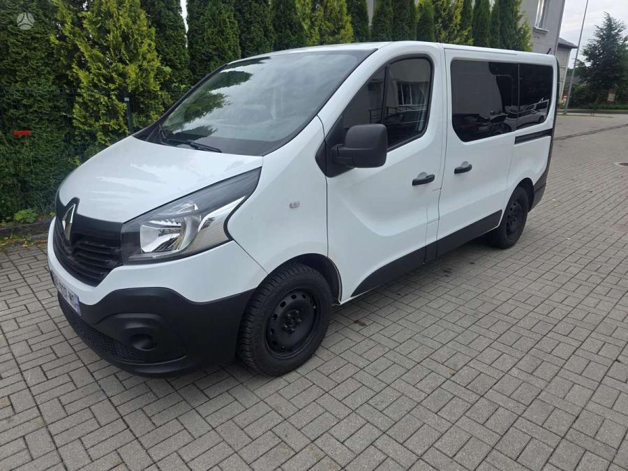 White Renault Trafic 2020 in Taurage, with an engine capacity of 1.60 L and mileage of 250 thousand km for 9200 €, photo 1 on AUTOMOTO.COM.LV