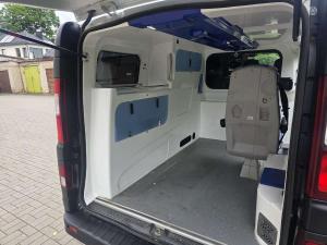 White Renault Trafic 2020 in Taurage, with an engine capacity of 1.60 L and mileage of 250 thousand km for 9200 €, photo 7 on AUTOMOTO.COM.LV
